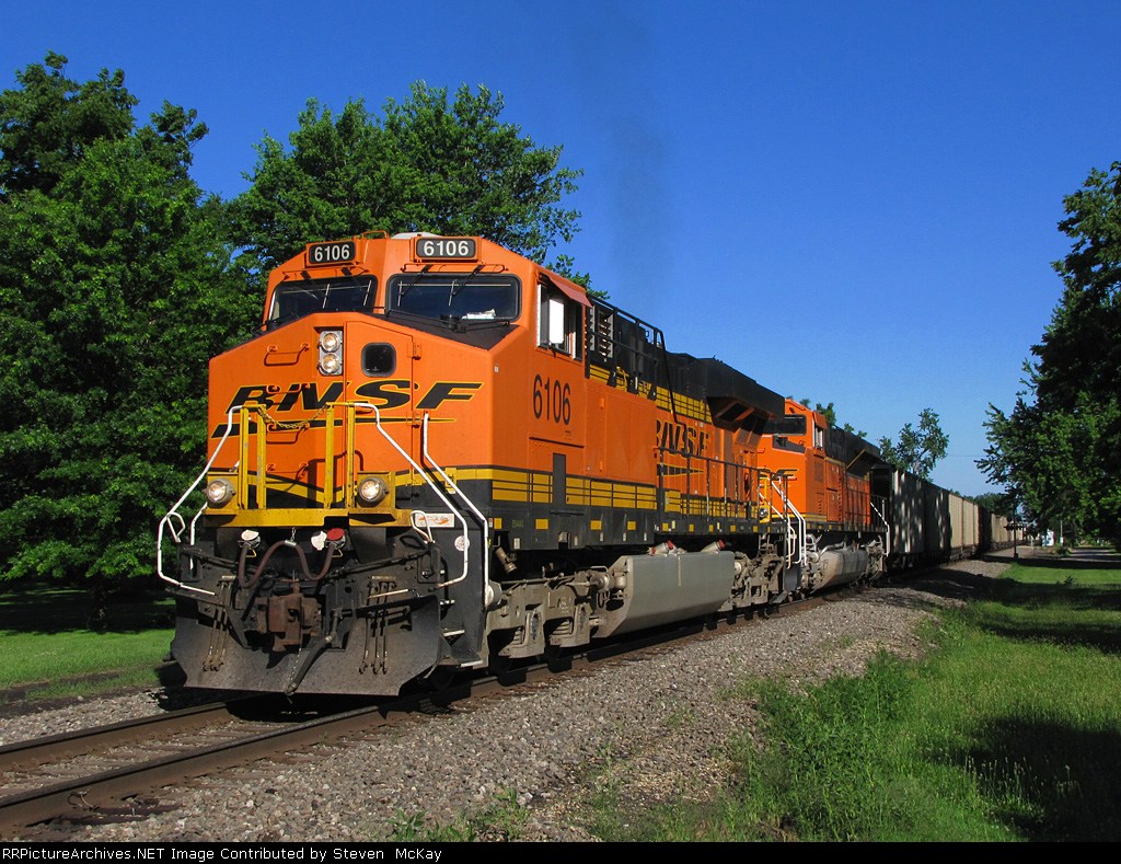 BNSF 6106